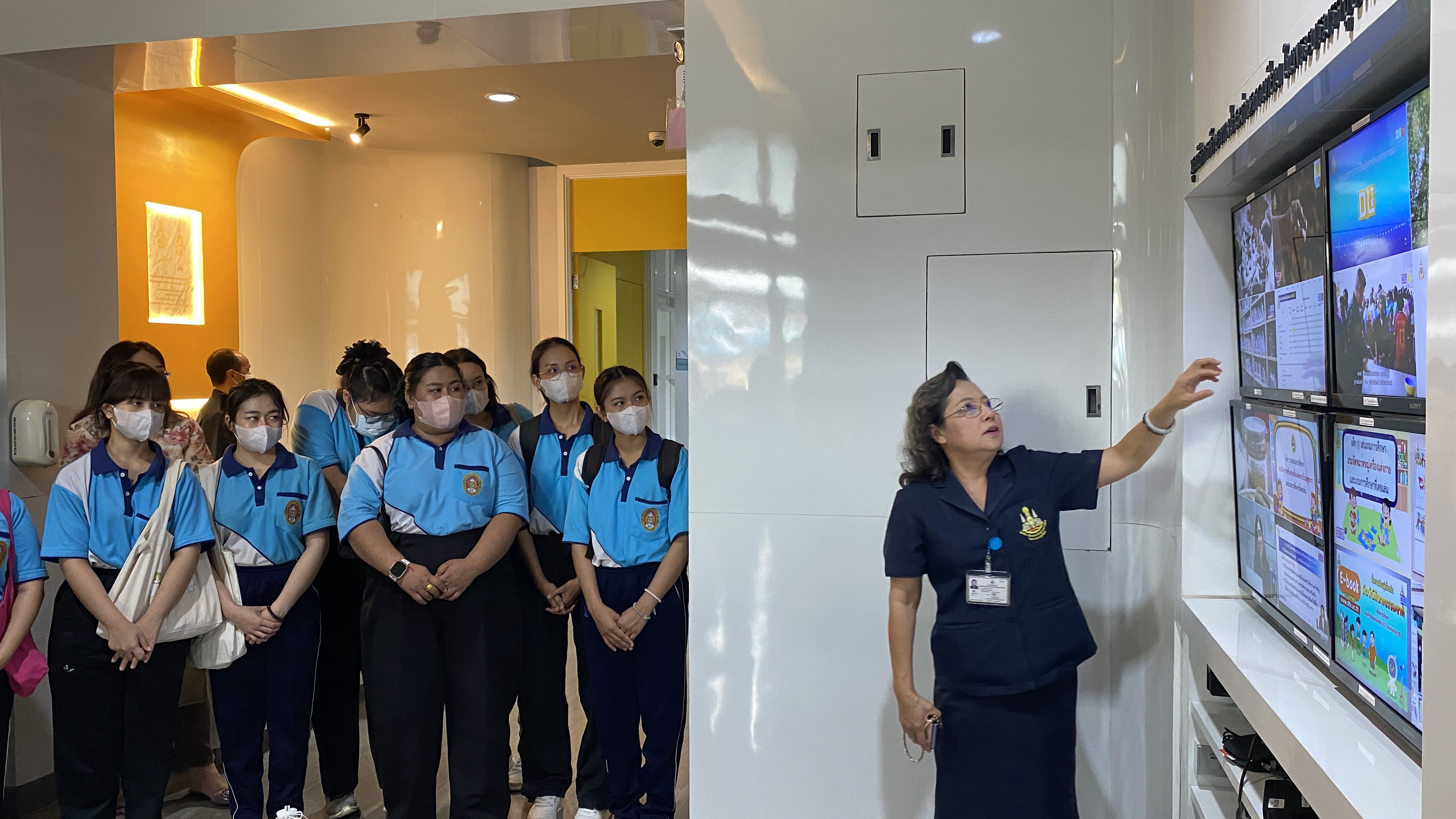 DLTV มูลนิธิการศึกษาทางไกลผ่านดาวเทียม